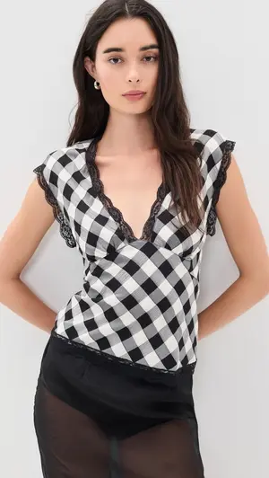 VRG GRL Flores Top