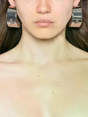 Patrizia Pepe Bold Circle Fly Earrings