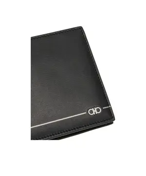 FERRAGAMO Gancini Wallet