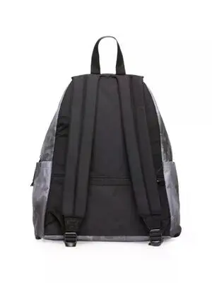 EASTPAK Day Pak'r Logo-patch Backpack