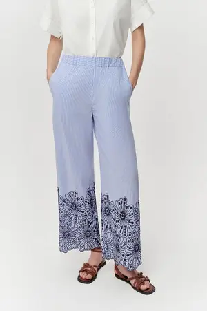 EXQUISE Embroidered Wide Leg Pants