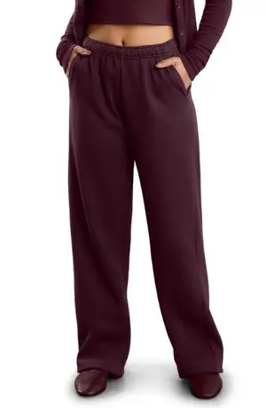 Beyond Yoga Luxe Fleece Straight Leg Sweatpants - Cabernet