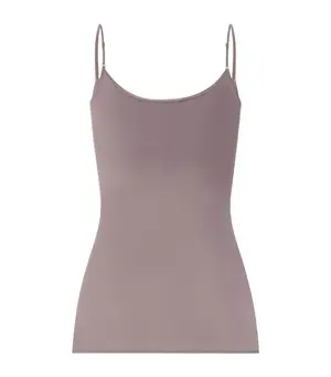 Hanro Cotton Seamless Spaghetti Strap V-neck Tank Top With Removable Pads