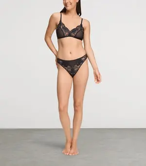 Hanro Lace-trim Lysia Thong