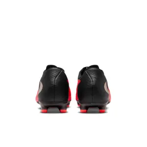 Nike Phantom Low Academy Multi-ground Soccer Cleats