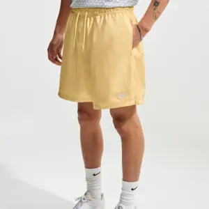 Nike Club Woven Flow Shorts