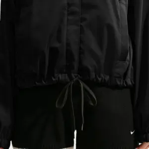 Nike Sportswear Loose Coaches Jacket