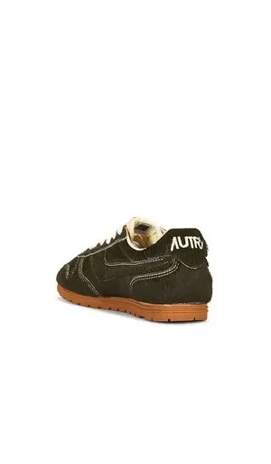 AUTRY Windspin Low Sneaker In Army