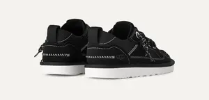 UGG Round-toe Low-top Sneakers