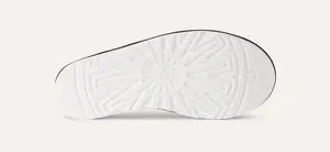 UGG Round-toe Low-top Sneakers