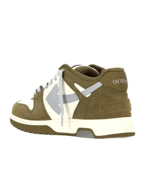 Off-White Round-toe Sneakers