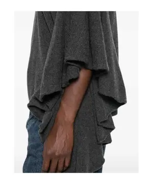 UMA WANG Asymmetrical Hem Pullover