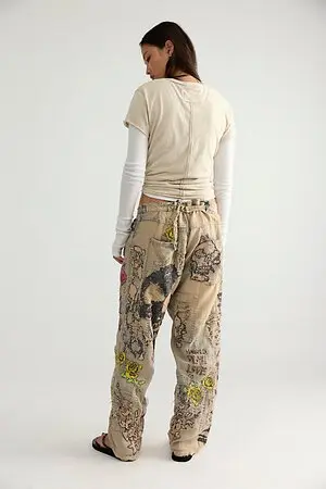 MAGNOLIA PEARL Black Sabbath Appliqued Boyfriend Jeans
