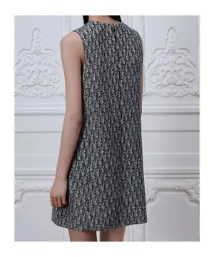 Dior Sleeveless Round Neck Dress With Pocket Detail