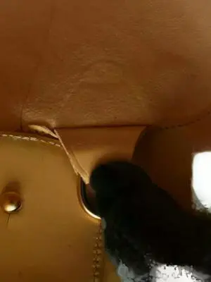 LOUIS VUITTON 2001 Verso Épi-leather Shoulder Bag