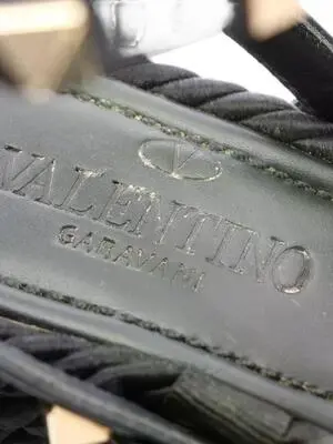 Valentino Garavani 2010s Rockstud Wedge Sandals