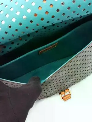 LOUIS VUITTON 2011 30 Saumur Shoulder Bag