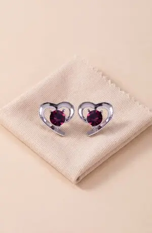 MODENAIRE Heart Shaped Elegant Gem Accent Stud Earrings