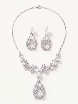 MODENAIRE Pearl And Crystal Teardrop Necklace And Earrings Set - Silver