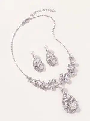 MODENAIRE Pearl And Crystal Teardrop Necklace And Earrings Set