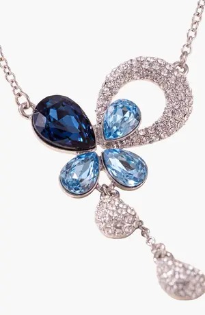 MODENAIRE Teardrop Crystal Pendant Necklace