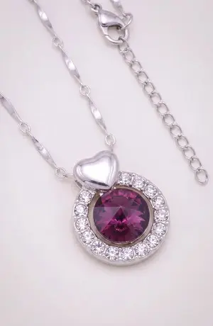 MODENAIRE Round Heart Accent Pendant Necklace