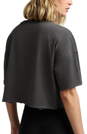 Beyond Yoga Cropped T-shirt With Raw Hem - Heather Gray