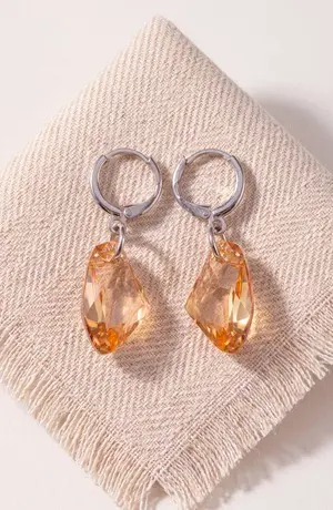 MODENAIRE Crystal Drop Earrings