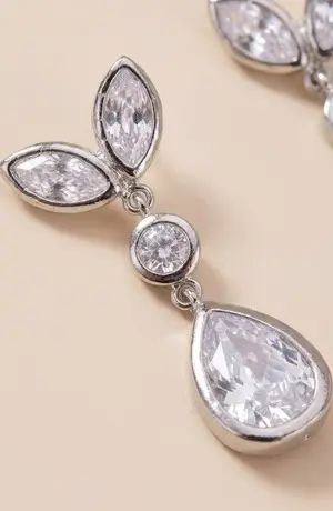 MODENAIRE Crystal Leaf-inspired Drop Earrings
