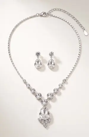 MODENAIRE Elegant Teardrop Crystal Necklace Earrings Set - Silver