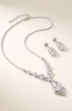 MODENAIRE Elegant Teardrop Crystal Necklace Earrings Set