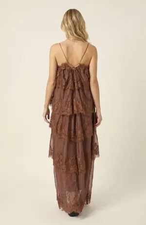 MODENAIRE Sleeveless Lace Tiered Maxi Dress