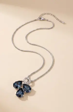 MODENAIRE Teardrop Trio Cluster Pendant Necklace
