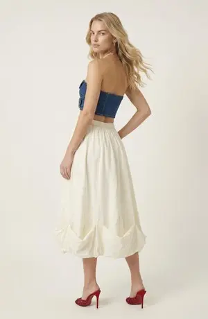 MODENAIRE Sculpted Bubble Hem Midi Skirt