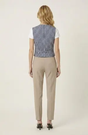 MODENAIRE Sleeveless Gingham Button Front Top With Waist Tie