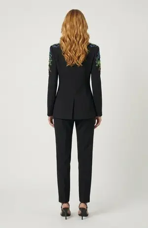 MODENAIRE Embellished Beaded Blazer