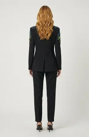 MODENAIRE Embellished Beaded Blazer