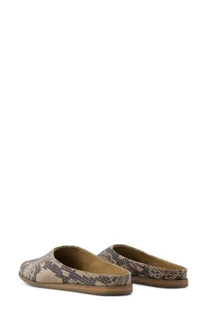 Toms Amelia Flat Mule - Medium Beige Embossed