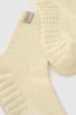 FRAISE Classic Crew Grip Socks