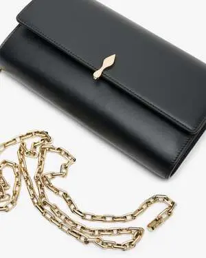 CHRISTIAN LOUBOUTIN Bettina Wallet On A Chain Clutch - Black