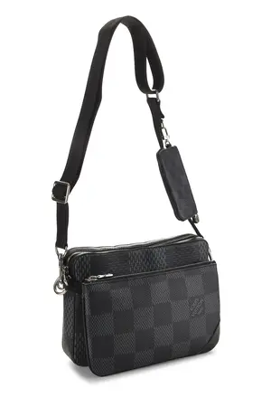 LOUIS VUITTON Damier Graphite 3d Trio Messenger