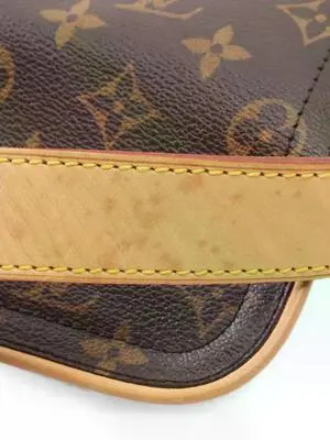 LOUIS VUITTON 2006 Pm Hudson Monogram Shoulder Bag