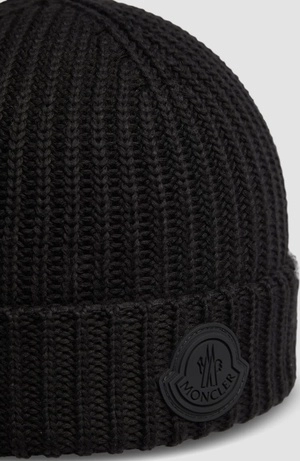Moncler Logo Patch Ribbed Beanie