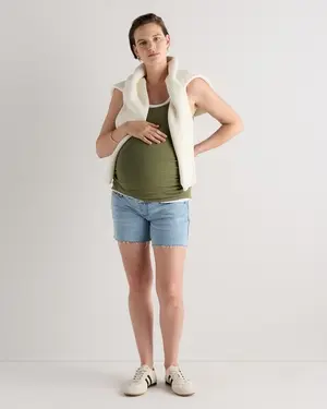 Quince Lila Stretch Maternity Vintage Denim Shorts - Cool Blue Fray