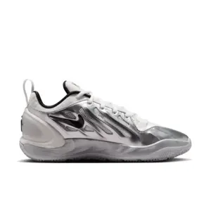 Nike A'two Basketball Shoes With Metallic Accents - White