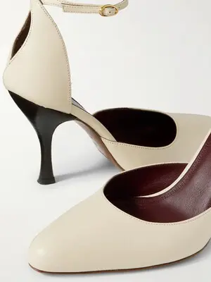 NEOUS Round-toe Suede High Heels