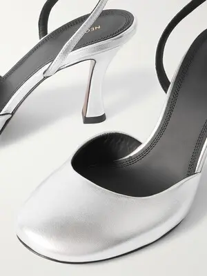 NEOUS Minimalist Retro High Heels