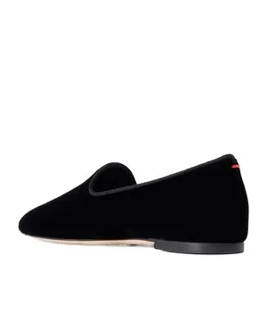 AeydĒ Solid Velvet Loafers