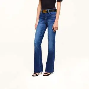 L'AGENCE Petite Selma Bootcut Jeans