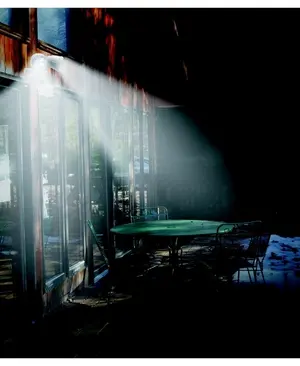 MAXSA Innovations Solar-powered Dual-head Led Security Spotlight